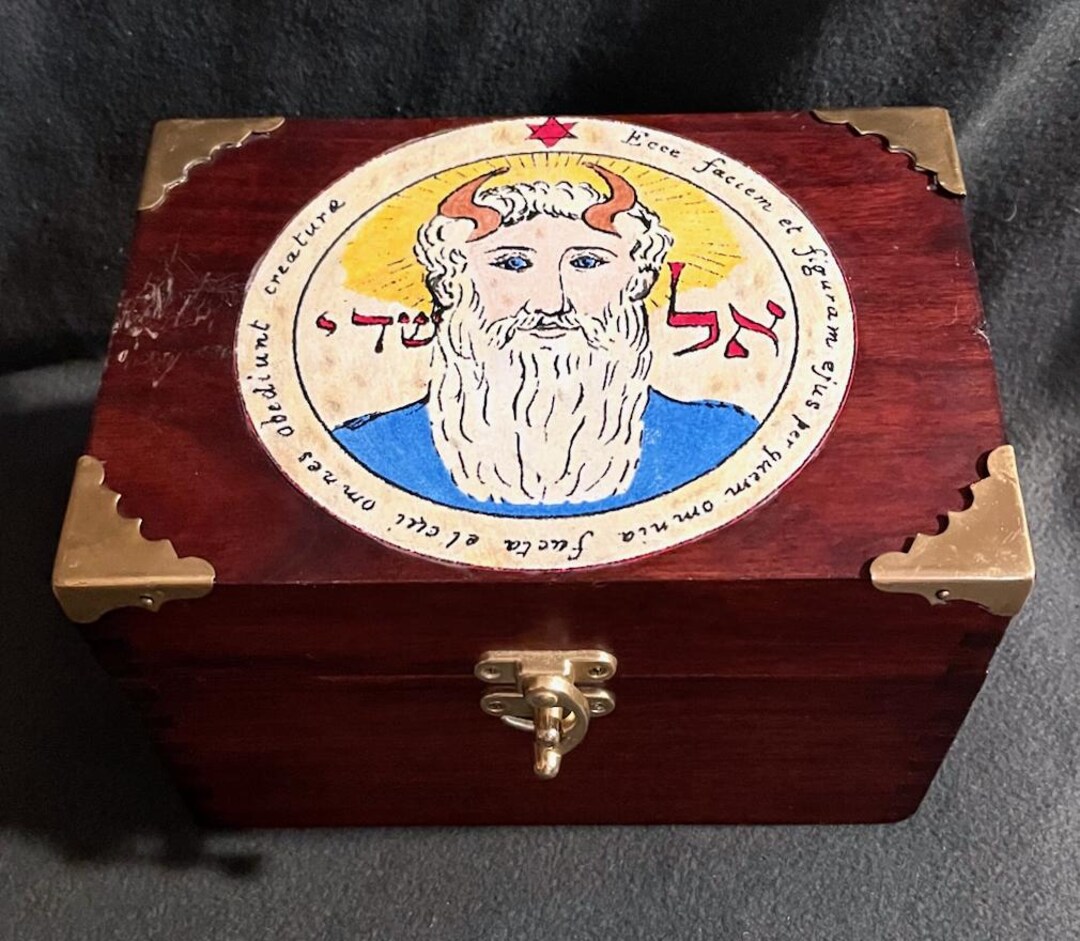 MAGICK OCCULT BOX Featuring the First Pentacle of the Sun From the Key ...