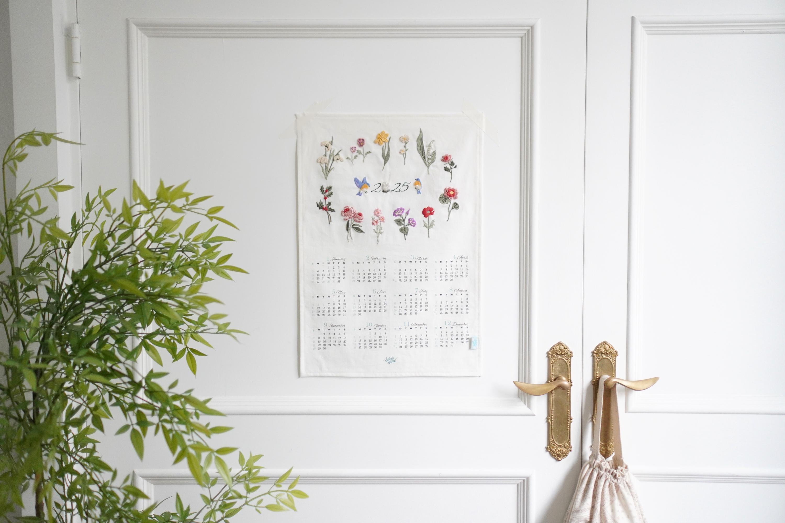 2025 Calendar Embroidery Pattern/ Birth Flowers&bluebirds / PDF, JPG ...
