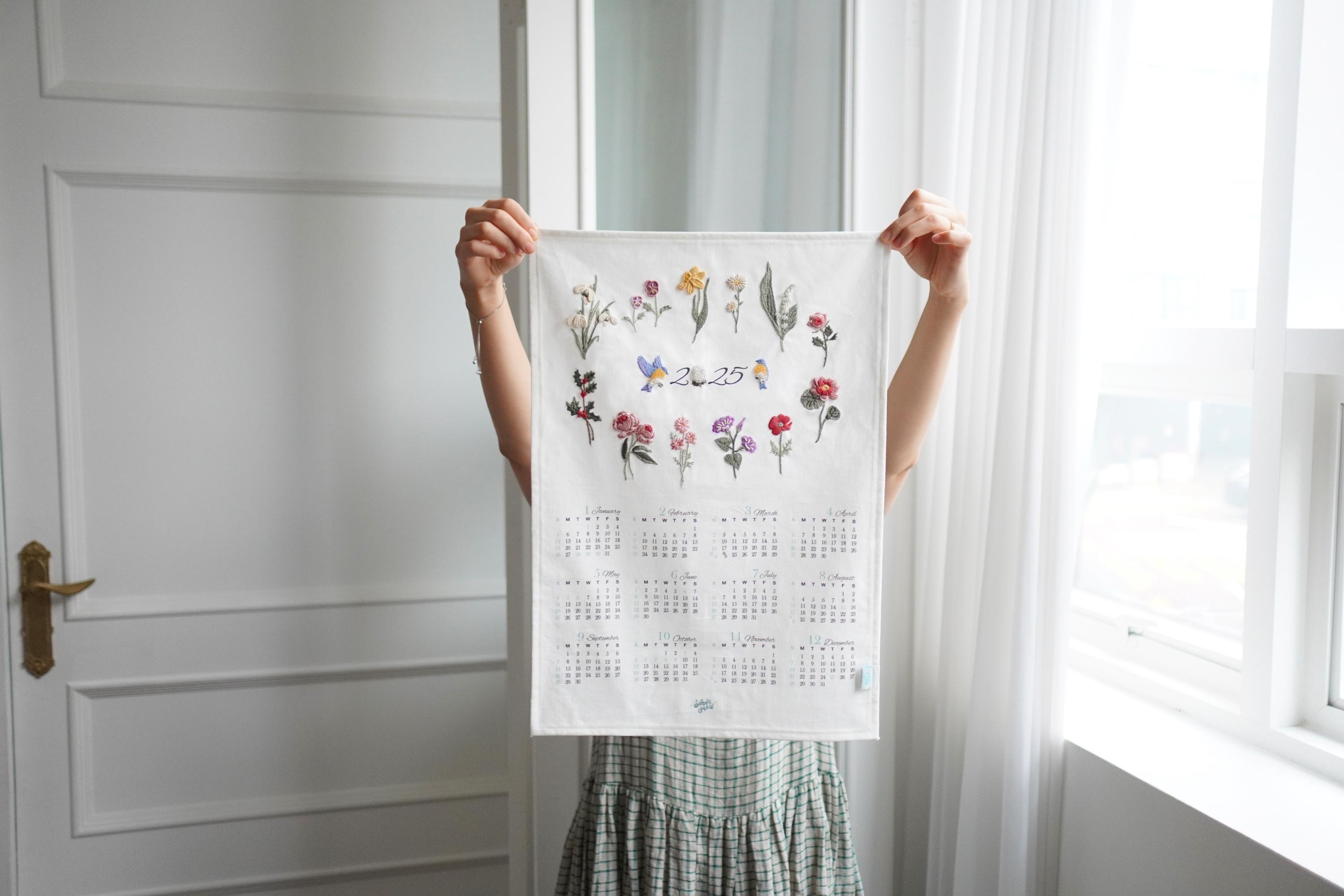 2025 Calendar Embroidery Pattern/ Birth Flowers&bluebirds / PDF, JPG ...