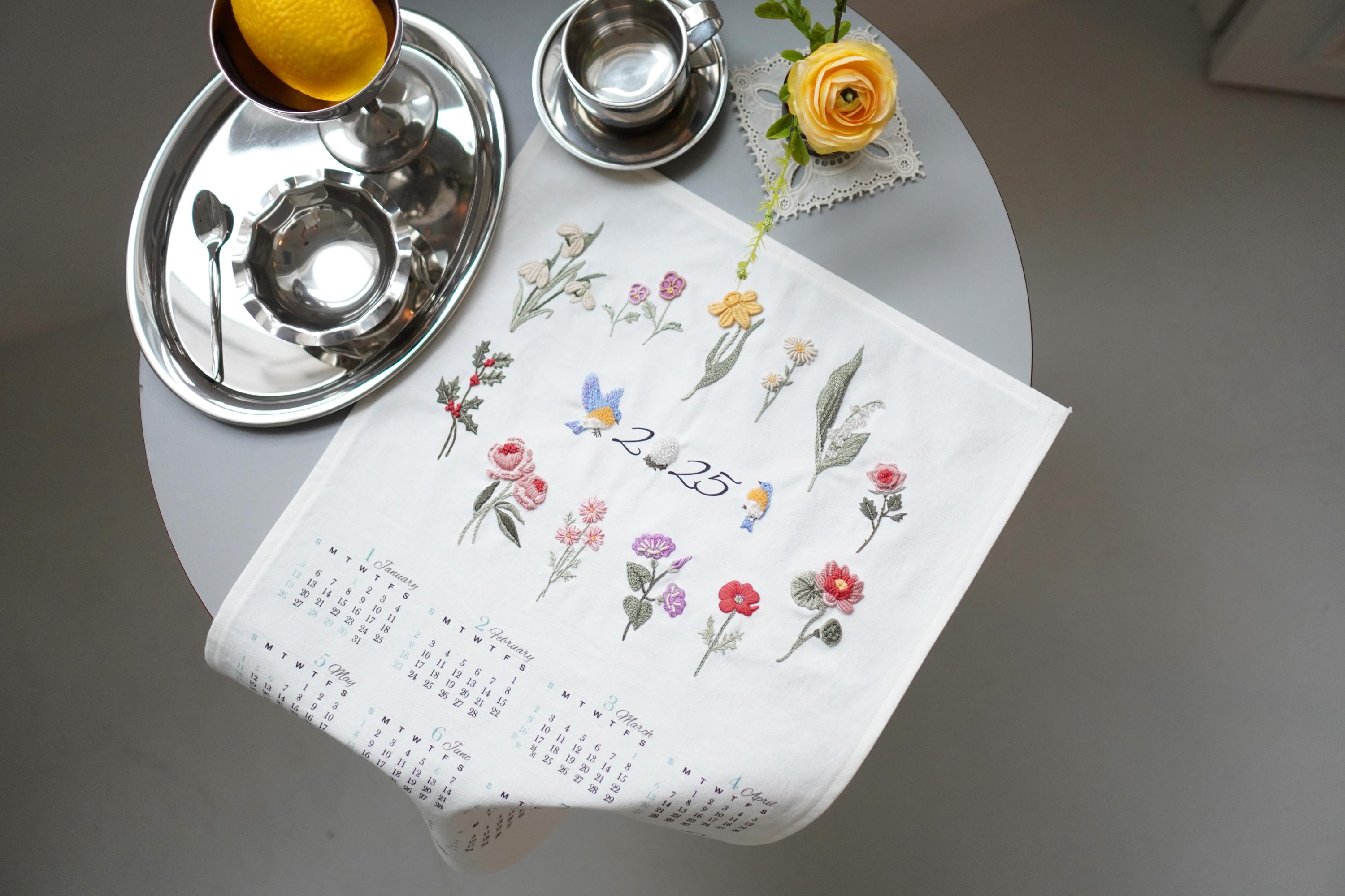 2025 Calendar Embroidery Pattern/ Birth Flowers&bluebirds / PDF, JPG ...