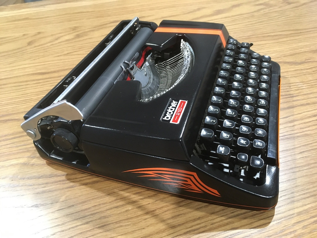 Retro 1979 Brother 210 Typewriter Refurbished With Complete - Etsy ...