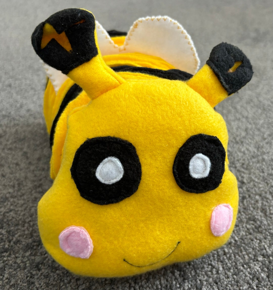 Interactive Snuffle Toy Bee Special for Pets Dog, Cat, Small Animals ...