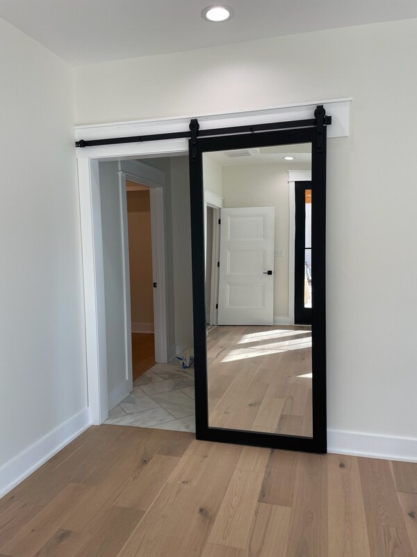 Modern Geometric Barn Door - Etsy Canada