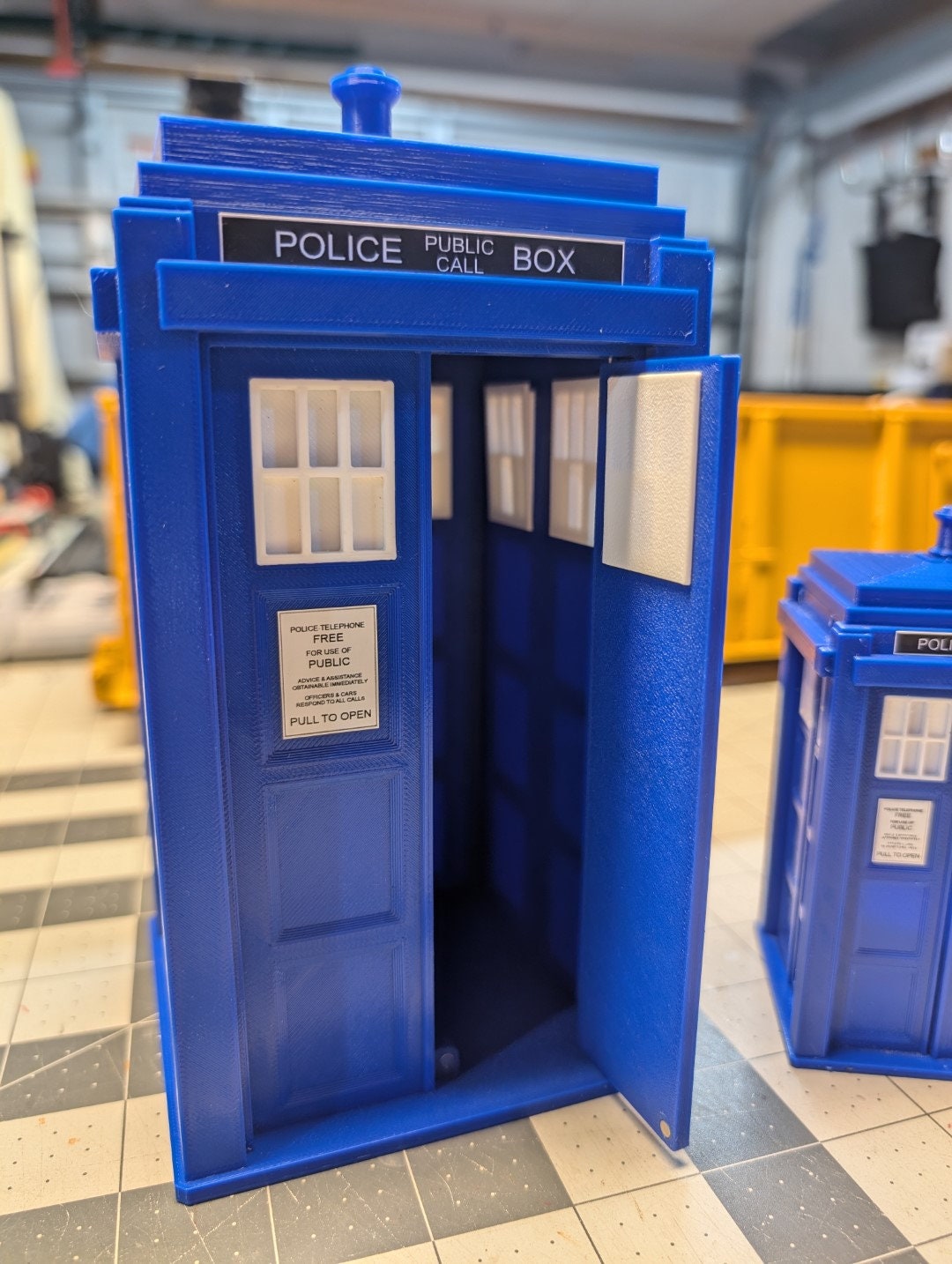 1/14 or 1/24 Scale Miniature Tardis - Etsy