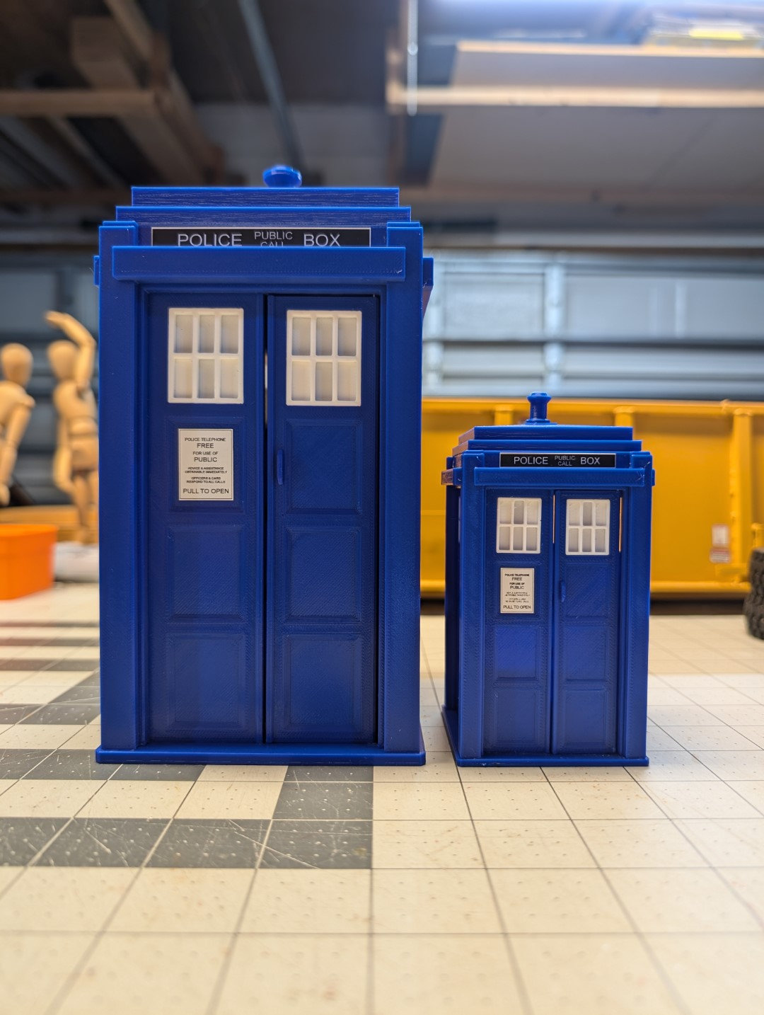 1/14 or 1/24 Scale Miniature Tardis - Etsy