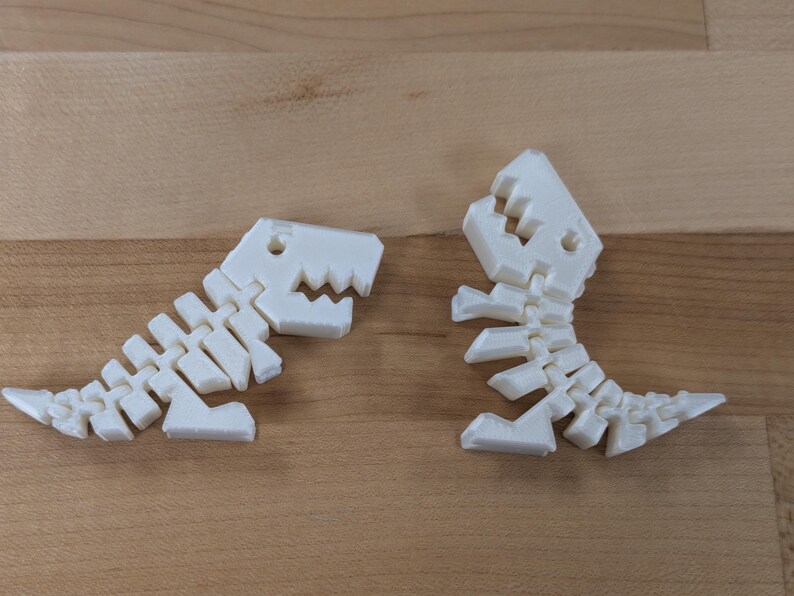 Flexible Dinos/dinosaurs/t-rex Keychains/jurassic/teeth/toy/unique/fun ...