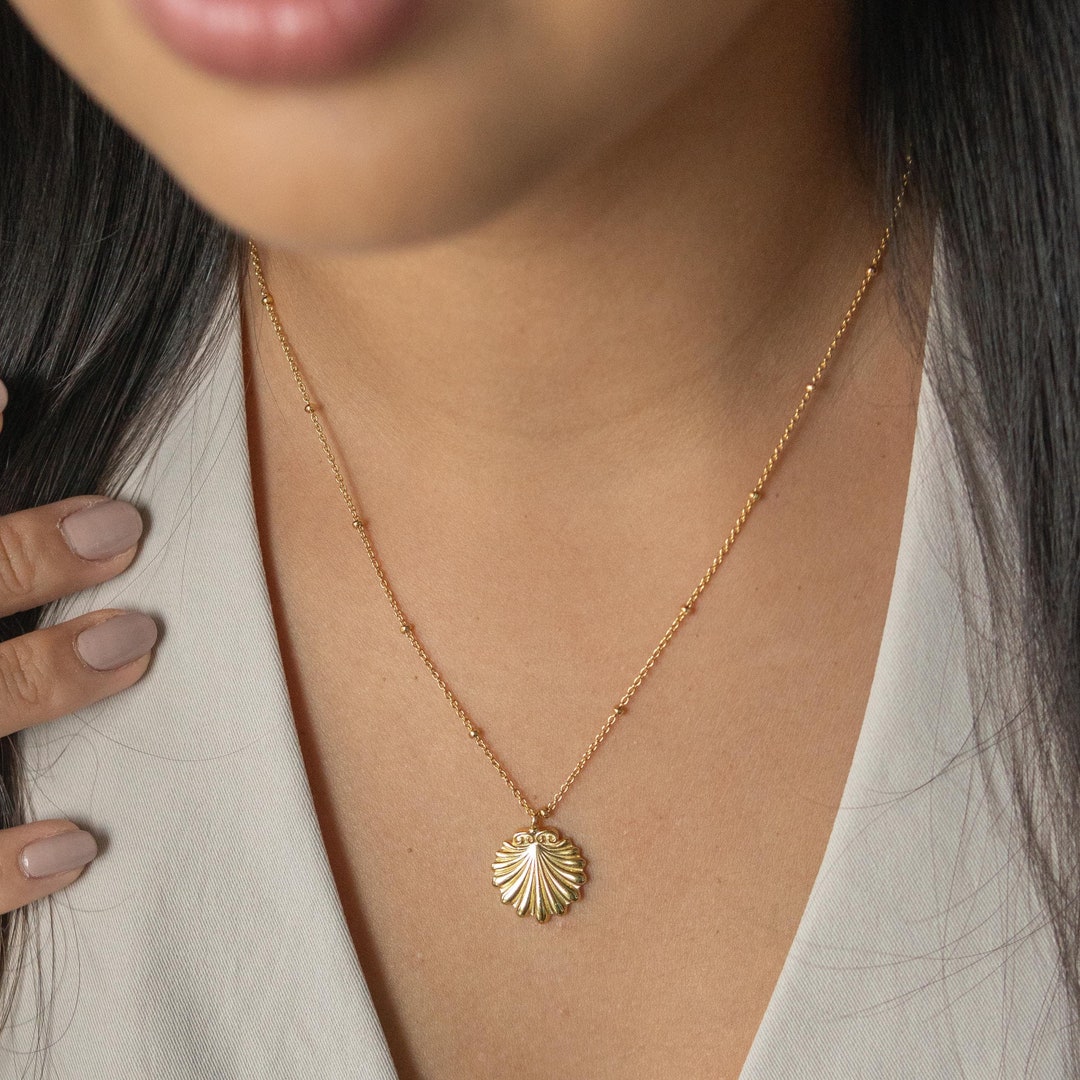 Gold Seashell Necklace, Ocean Theme Jewelry, Dainty Gold Necklace, Sea ...