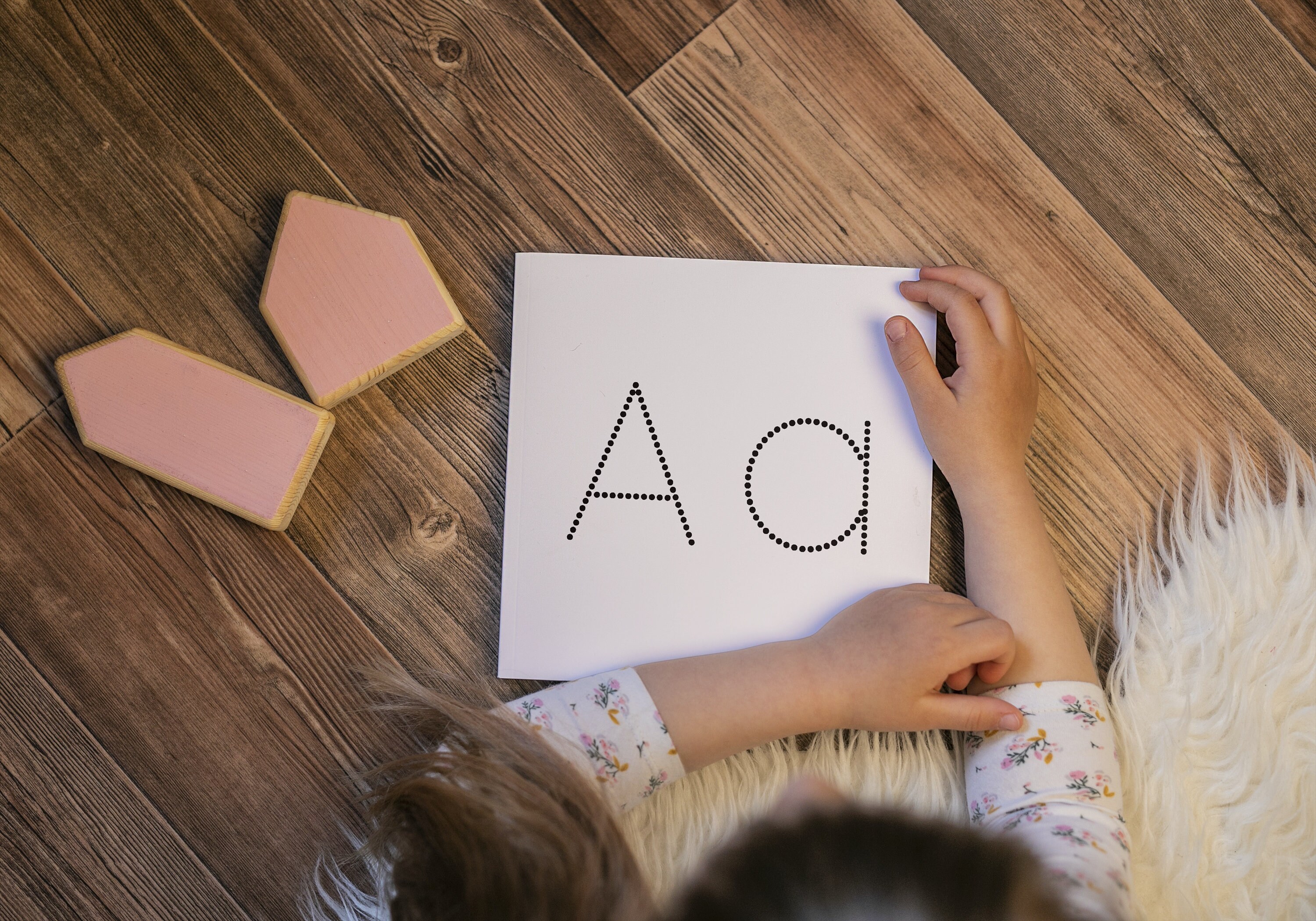 Dot Tracing Font Procreate, Letter Fonts Procreate Designer Fonts ...