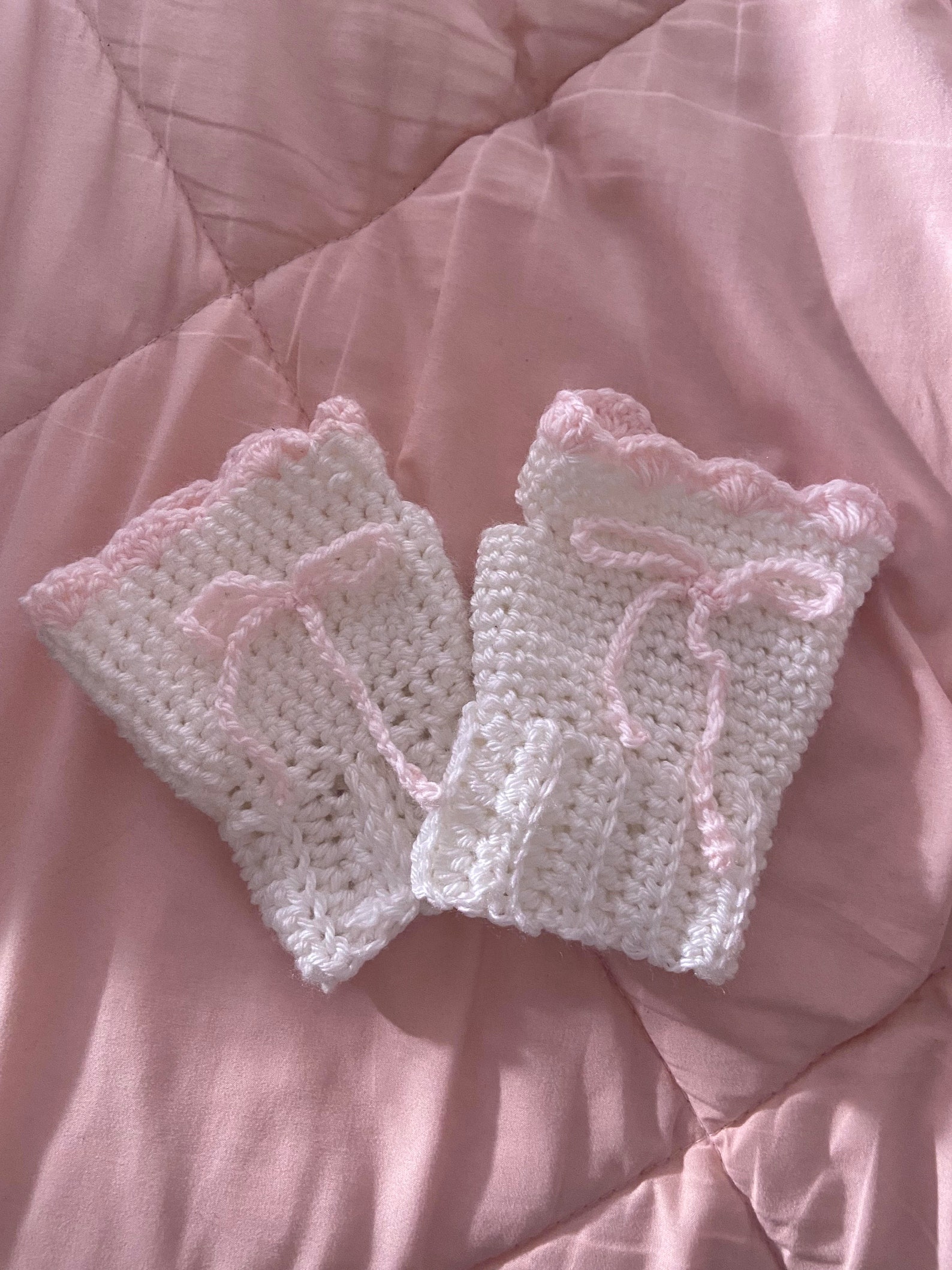 Fingerless Glove Aesthetic Laced Crochet Pattern - Etsy