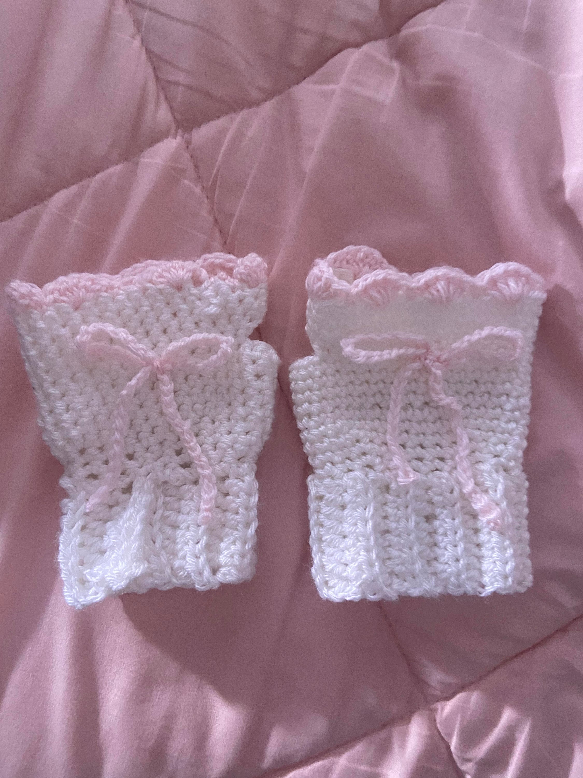 Fingerless Glove Aesthetic Laced Crochet Pattern - Etsy