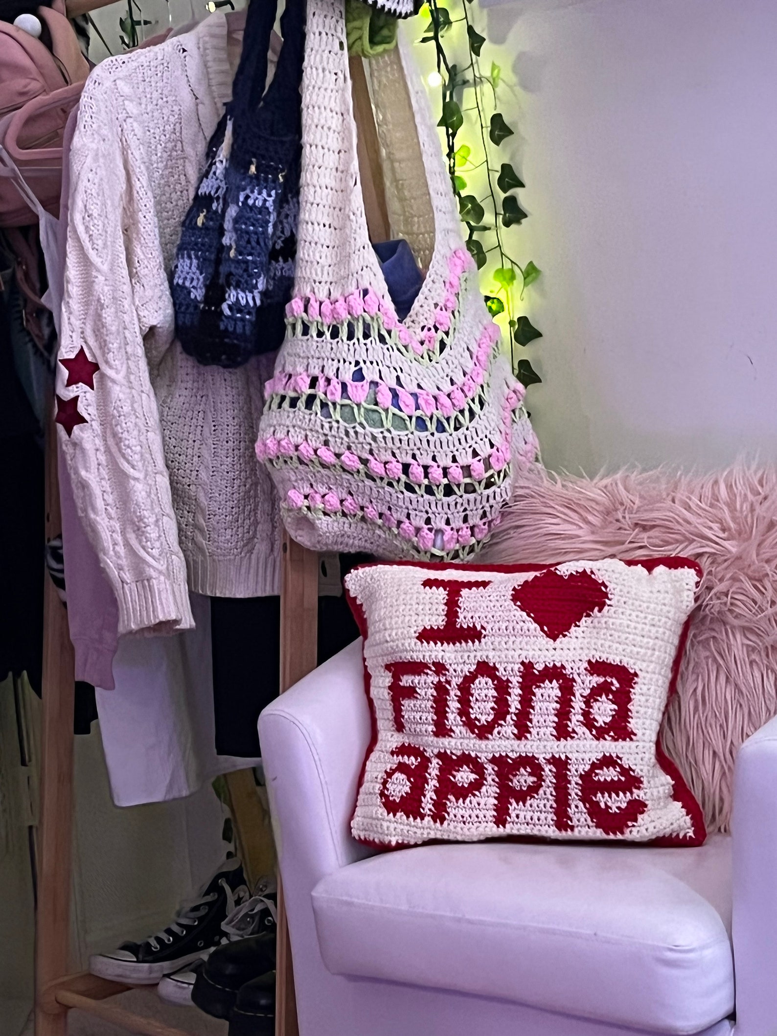 I Love Fiona Apple Crochet Pillow Pattern - Etsy