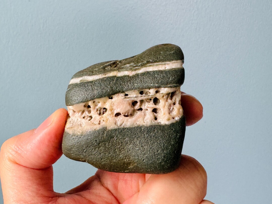 Rare Ancient Quartzite Jasper Rock - Irish Wishing Stone/wise Stone ...