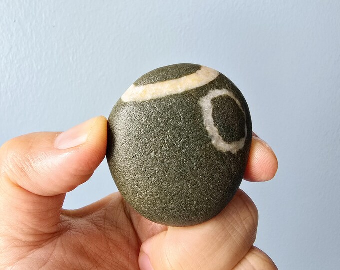 A Rare Green Celtic Wishing Stone With a Big White Circle of Quartz on ...