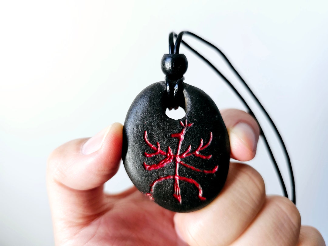 Celtic Hag Stone Necklace With Hand Crafted Protective Shaman Rune ...