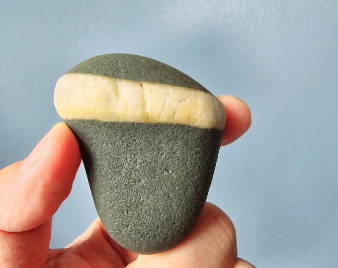 A Rare Green Celtic Wishing Stone With a Big White Circle of Quartz on ...
