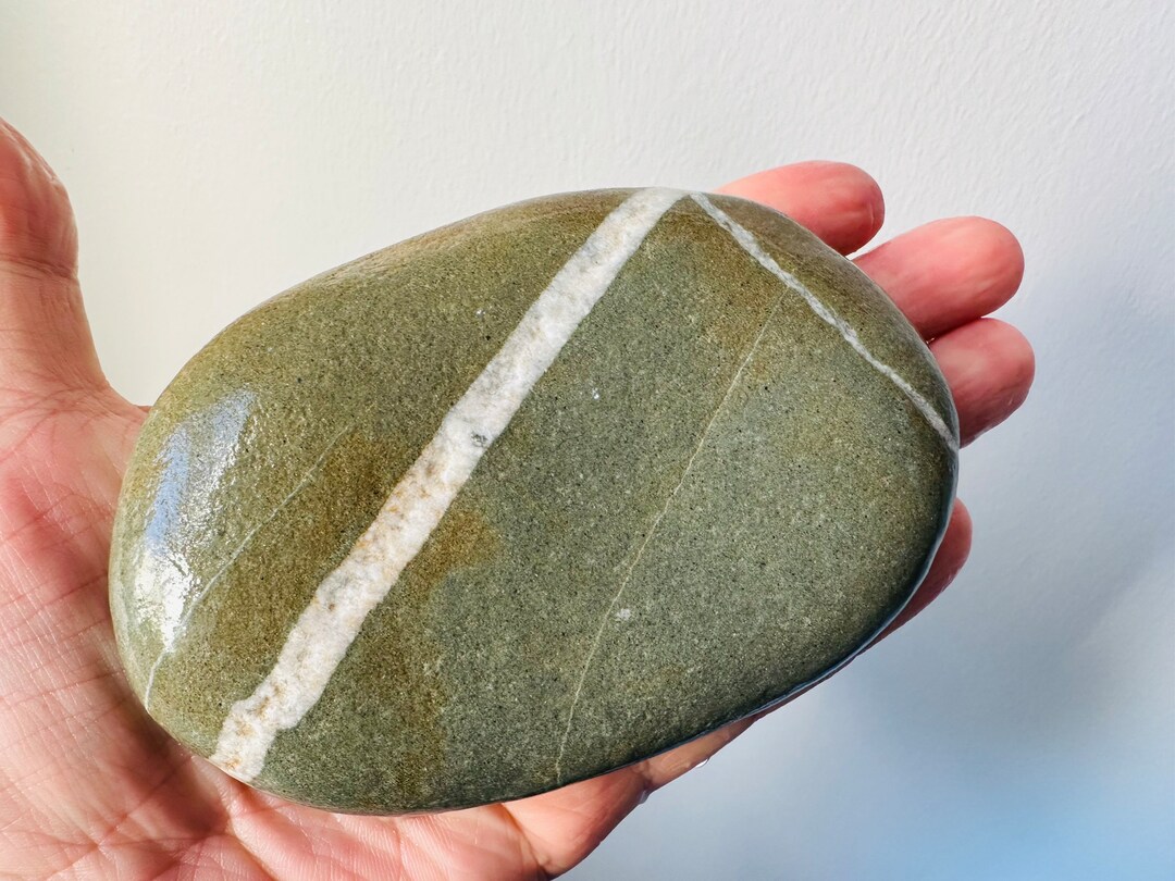 A Very Rare Double Colored Wishing Stone With A Big White Circle on ...
