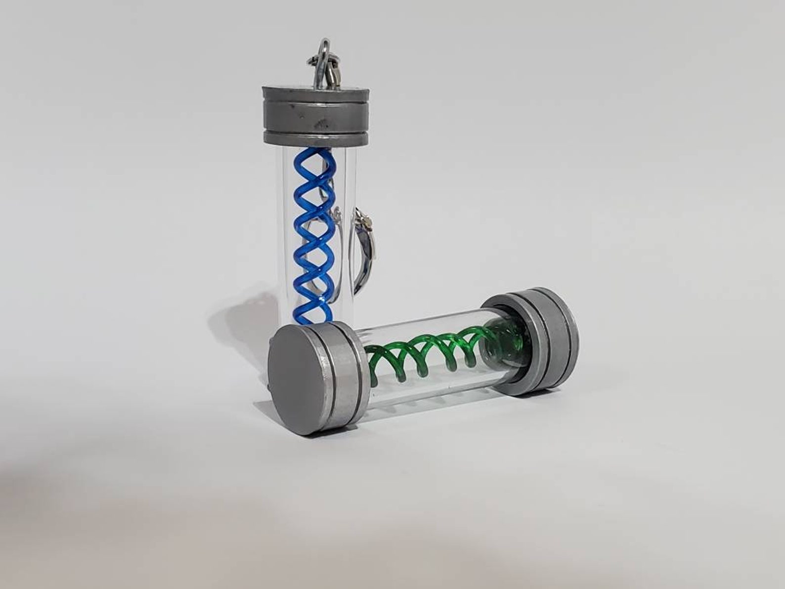 Resident Evil T-virus & G-virus Vials Keychains - Etsy