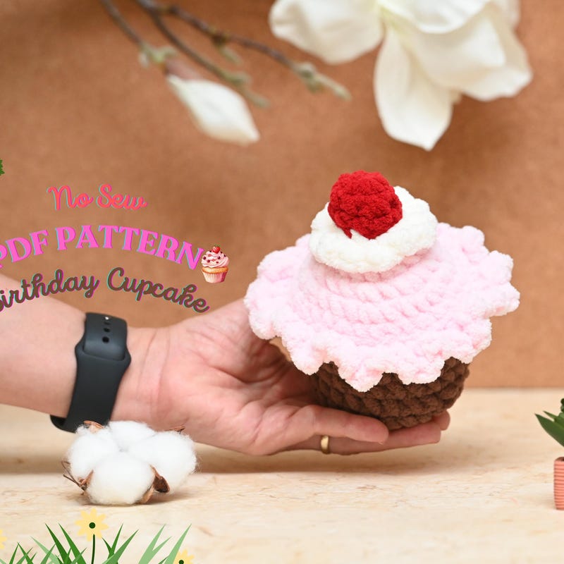 Cupcake Plushie - Etsy