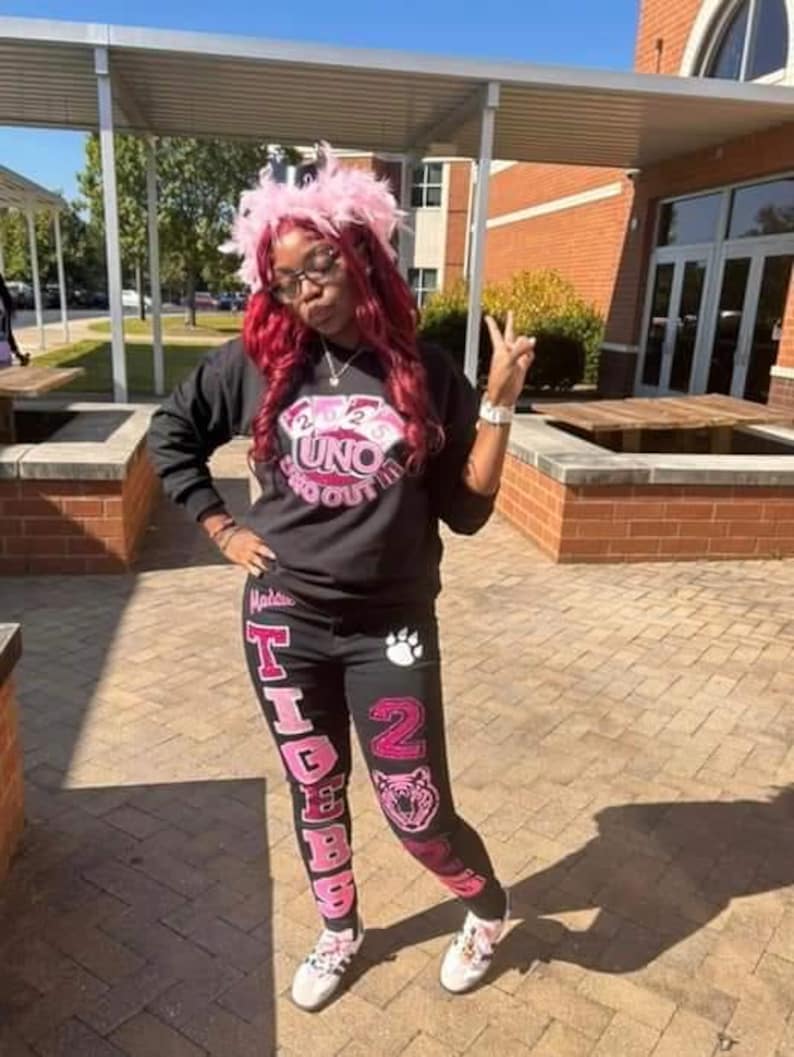 High School Senior Girls Uno Out Jeans Set Class of 2025 2026 ...