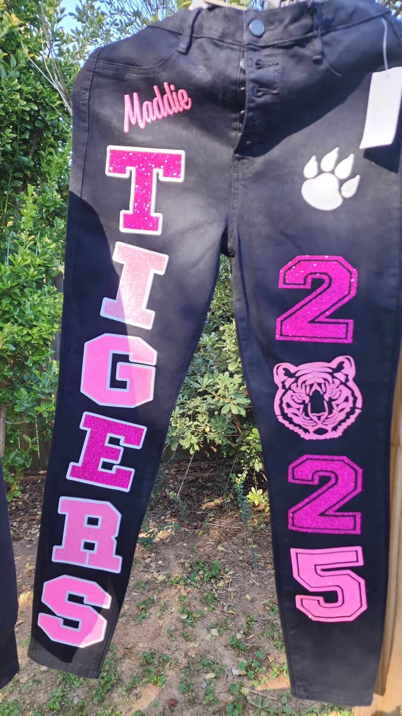 High School Senior Girls Uno Out Jeans Set Class of 2025 2026 ...