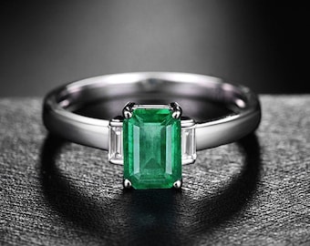 Columbia Diamond Ring - Etsy