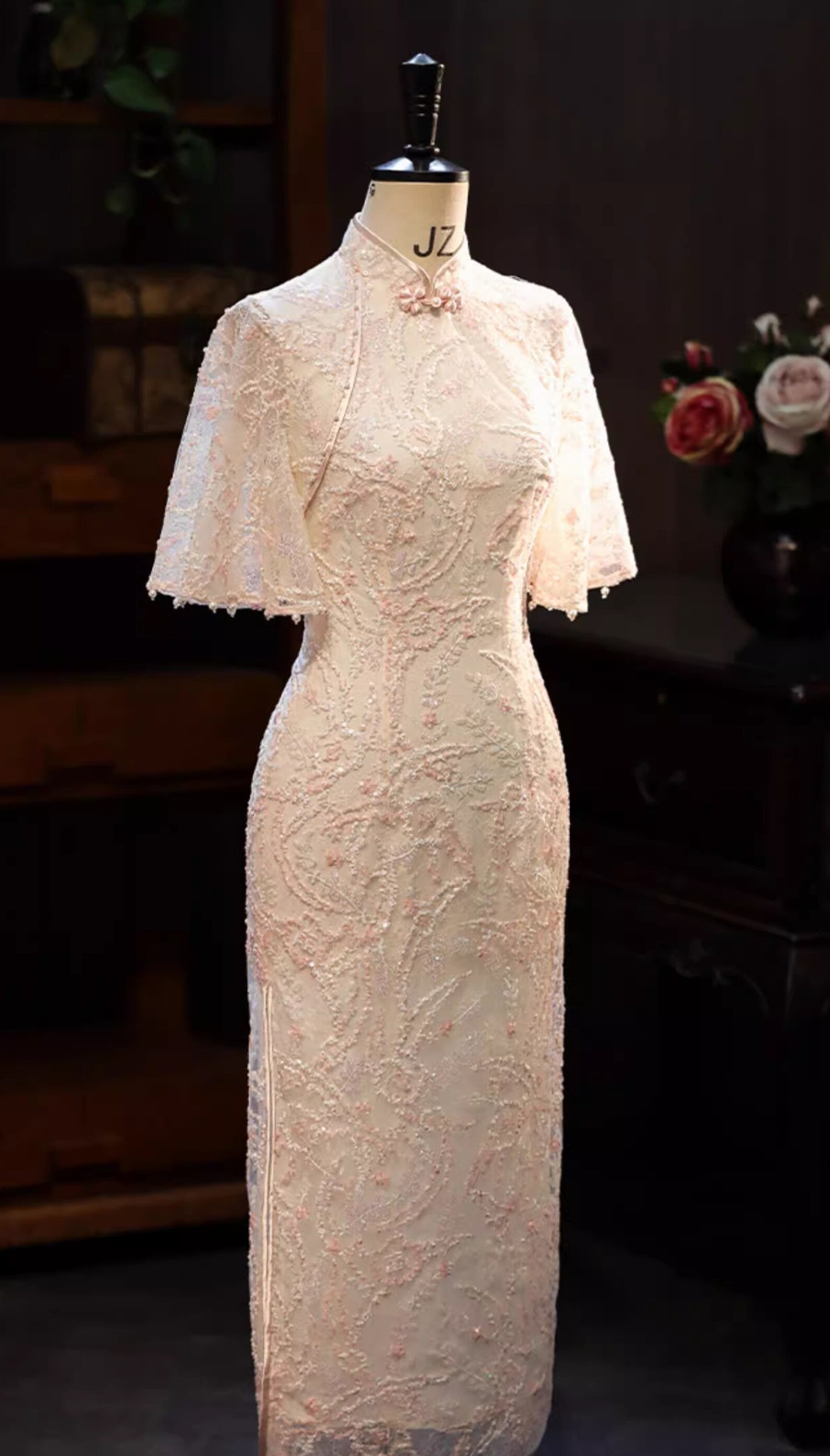 Flutter Short Sleeves Qipao Mandarin Collar Modern Qipao Lace Cheongsam ...