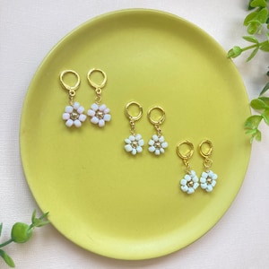 Daisy Seed Bead Earrings, Handmade Floral Dainty Jewelry, Spring Gift ...