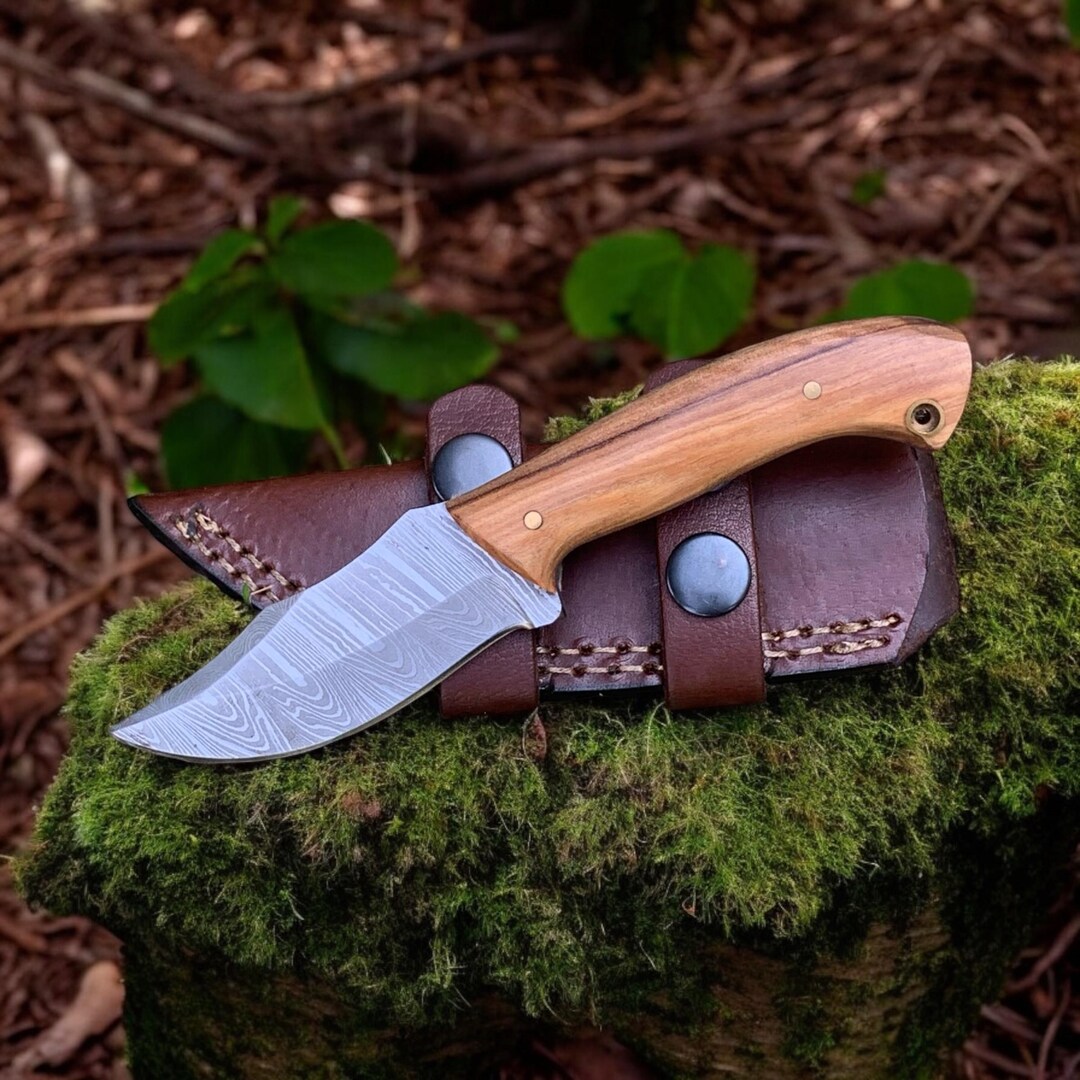 Handmade EDC Fixed Blade Bushcraft Knives With Olive Wood Handle ...