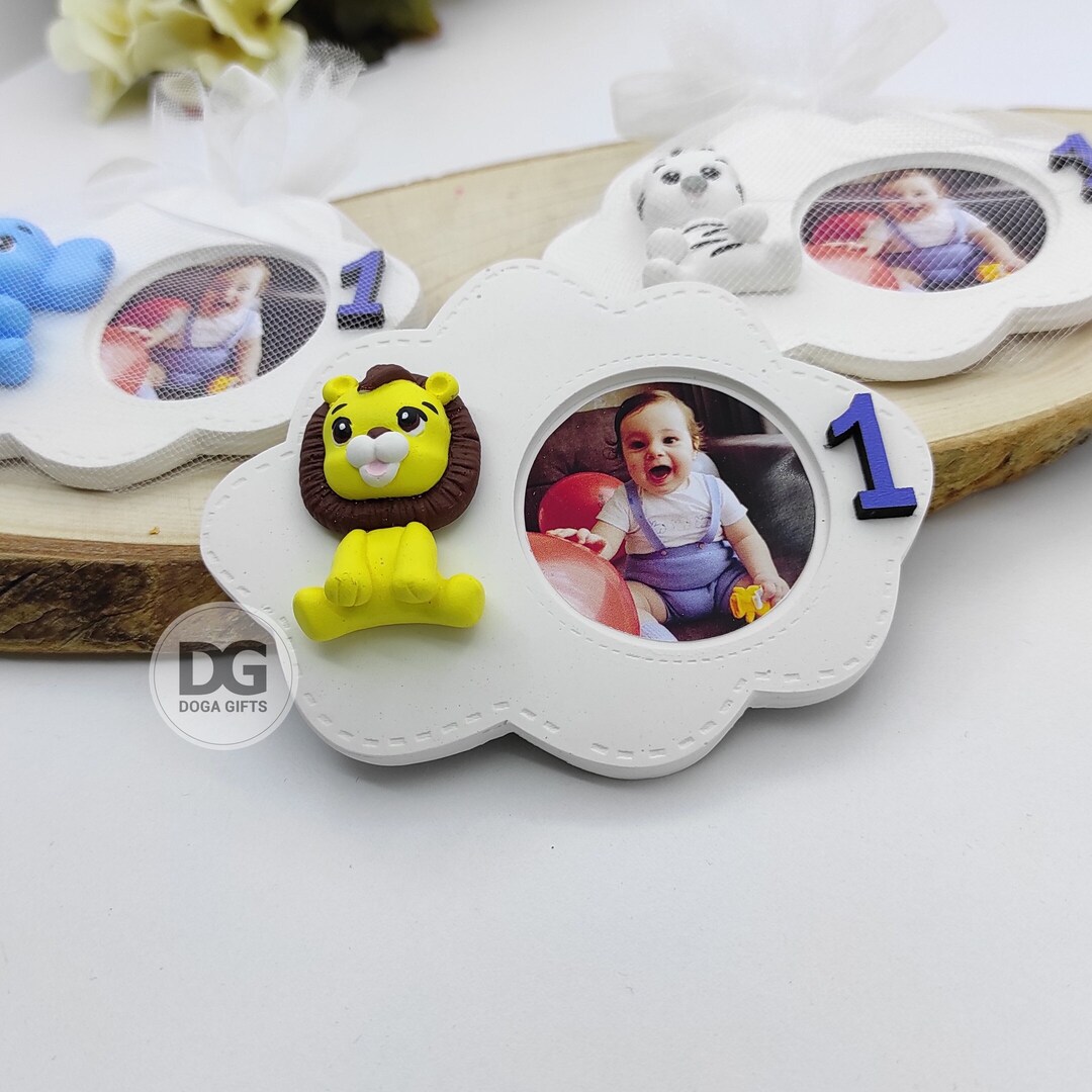 Safari Animals Photo Frame Favors: Scented Stone Jungle Party - Etsy