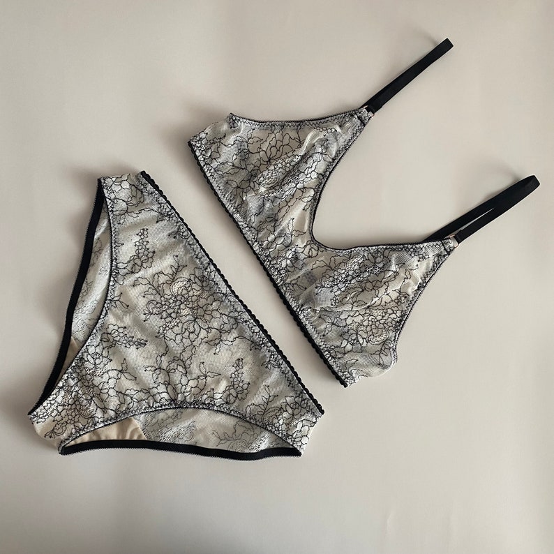 Handmade Floral Lace Bralette Set: Ivory Chantilly Lace - Etsy