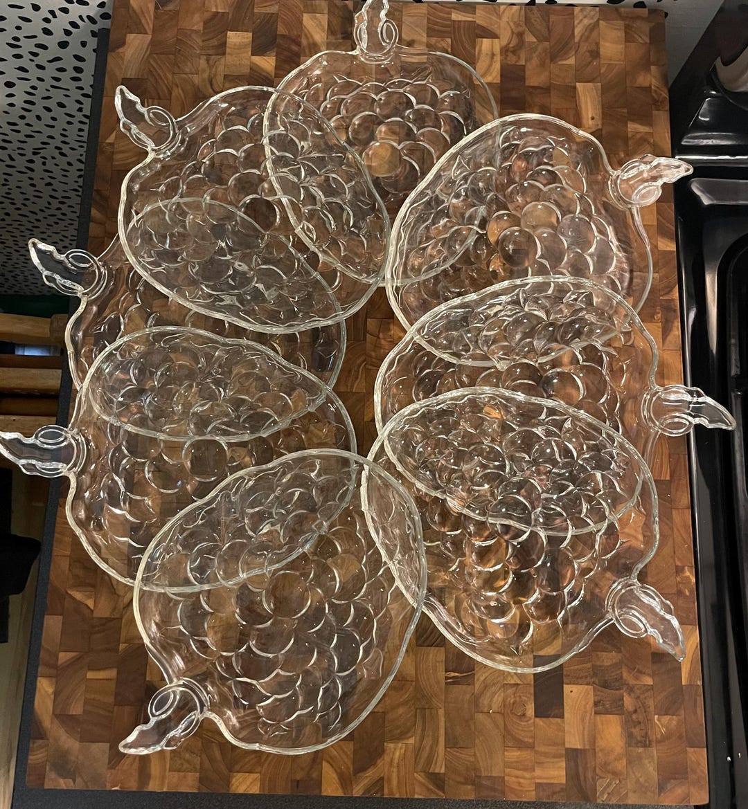 Vintage Set of Eight Grape Plates - Etsy