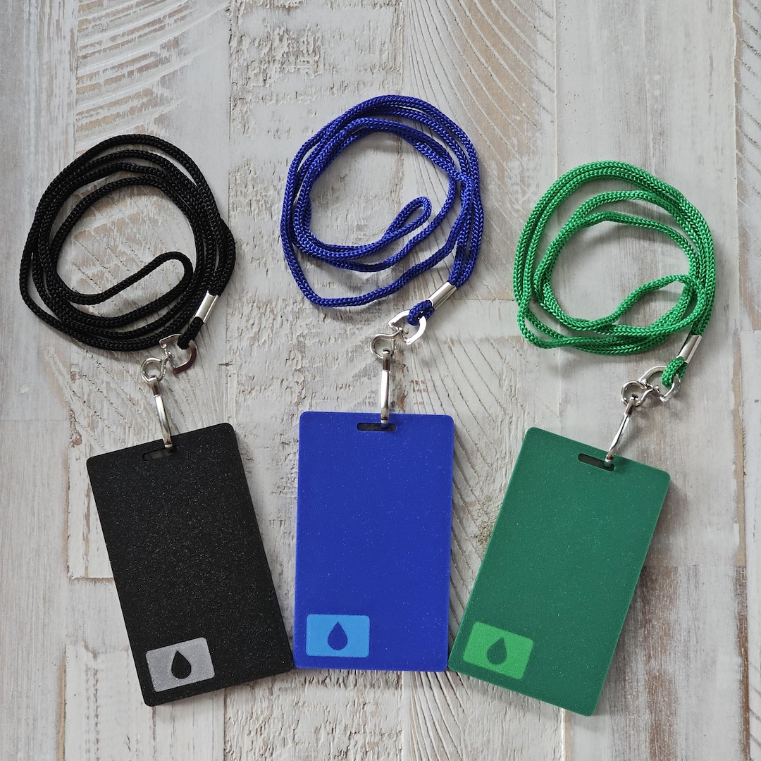 Fully Functional Trendy Key Card Badge & Lanyard! Perfect for Your ID ...