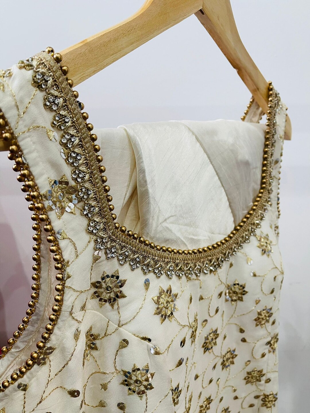 White Patiala Embroidered 3 Piece Modern Ethnic Patiala Suit With ...