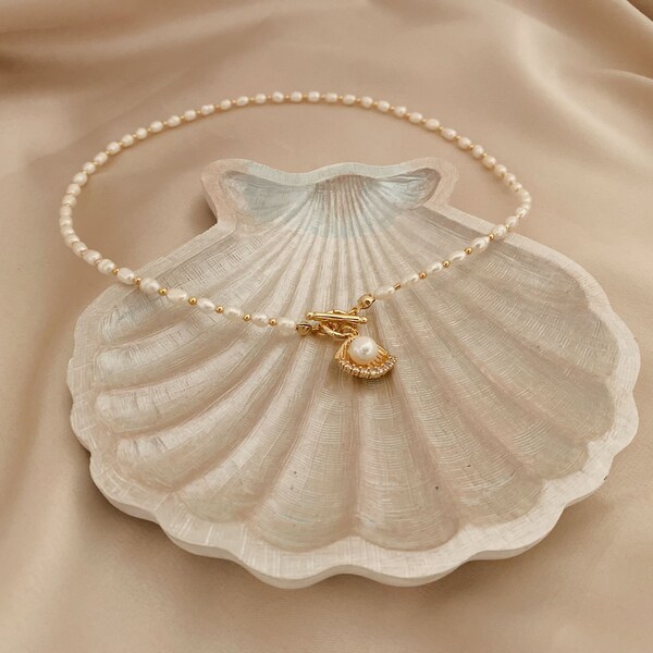 Clam Necklace - Etsy