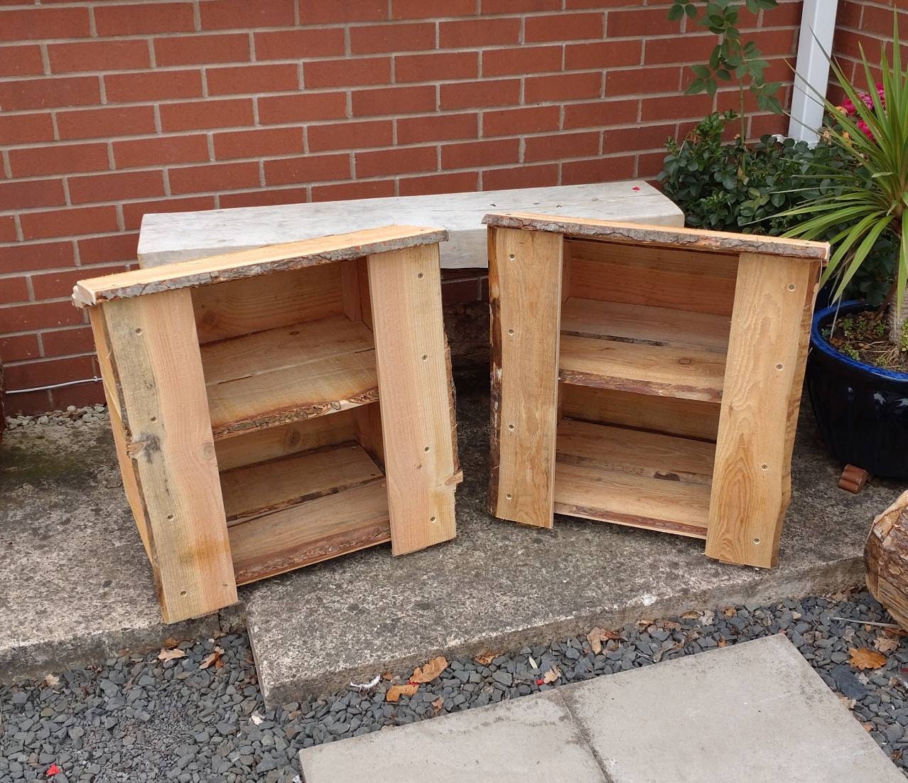 Natural Rustic Wooden Wood Tall Shoe Shed Shelter Boot Trainer Storage ...