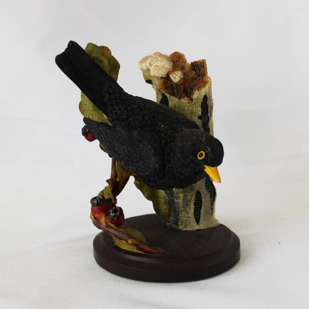 The Blackbird, Resin Figurine From the Country Bird Collection ...