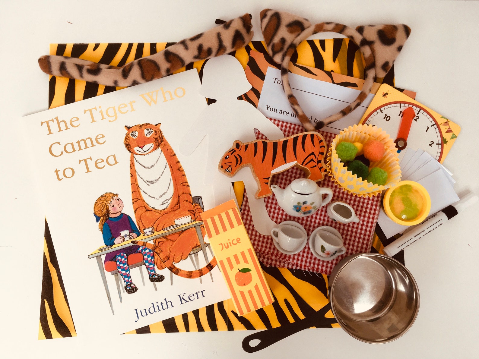 The Tiger who Came to Tea book box/educational activities/role | Etsy