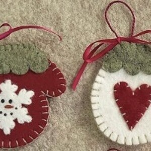 Pre-cut Wool Blend Felt Mini Mittens Ornament Kit - Penny Lane ...