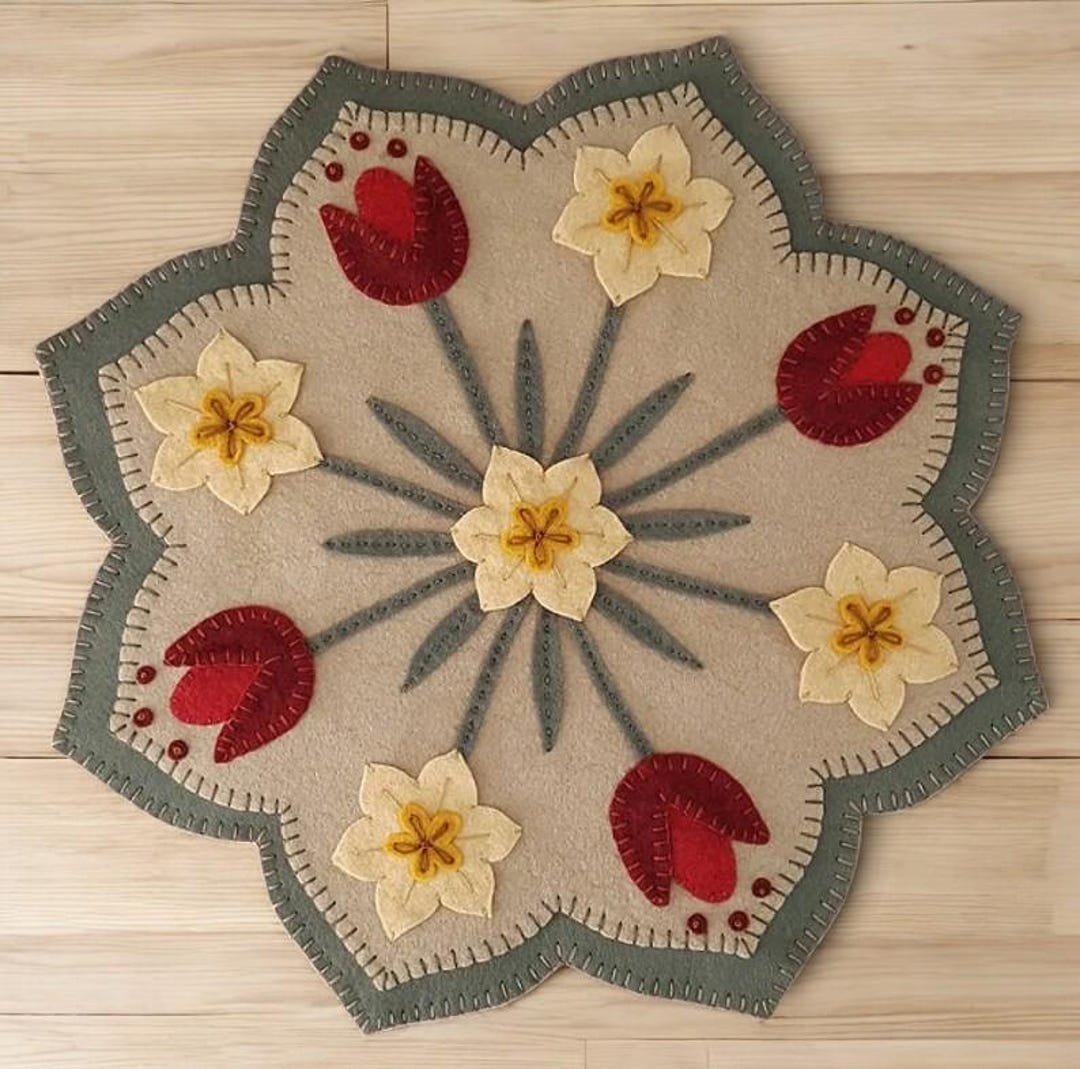 Pre-washed Wool Felt Penny Rug Kit - Spring Blossoms - Penny Lane ...
