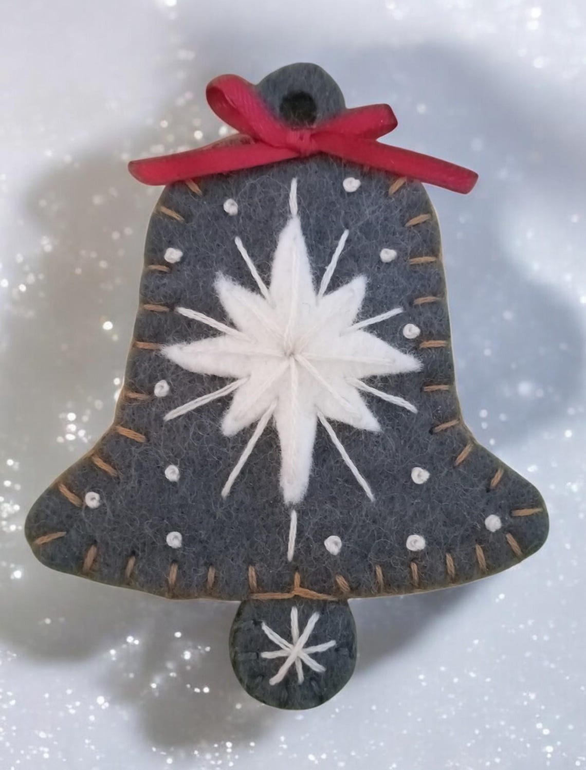 Pre-cut Wool Blend Felt Christmas Bells Ornament Kit - Mini Penny Rug ...