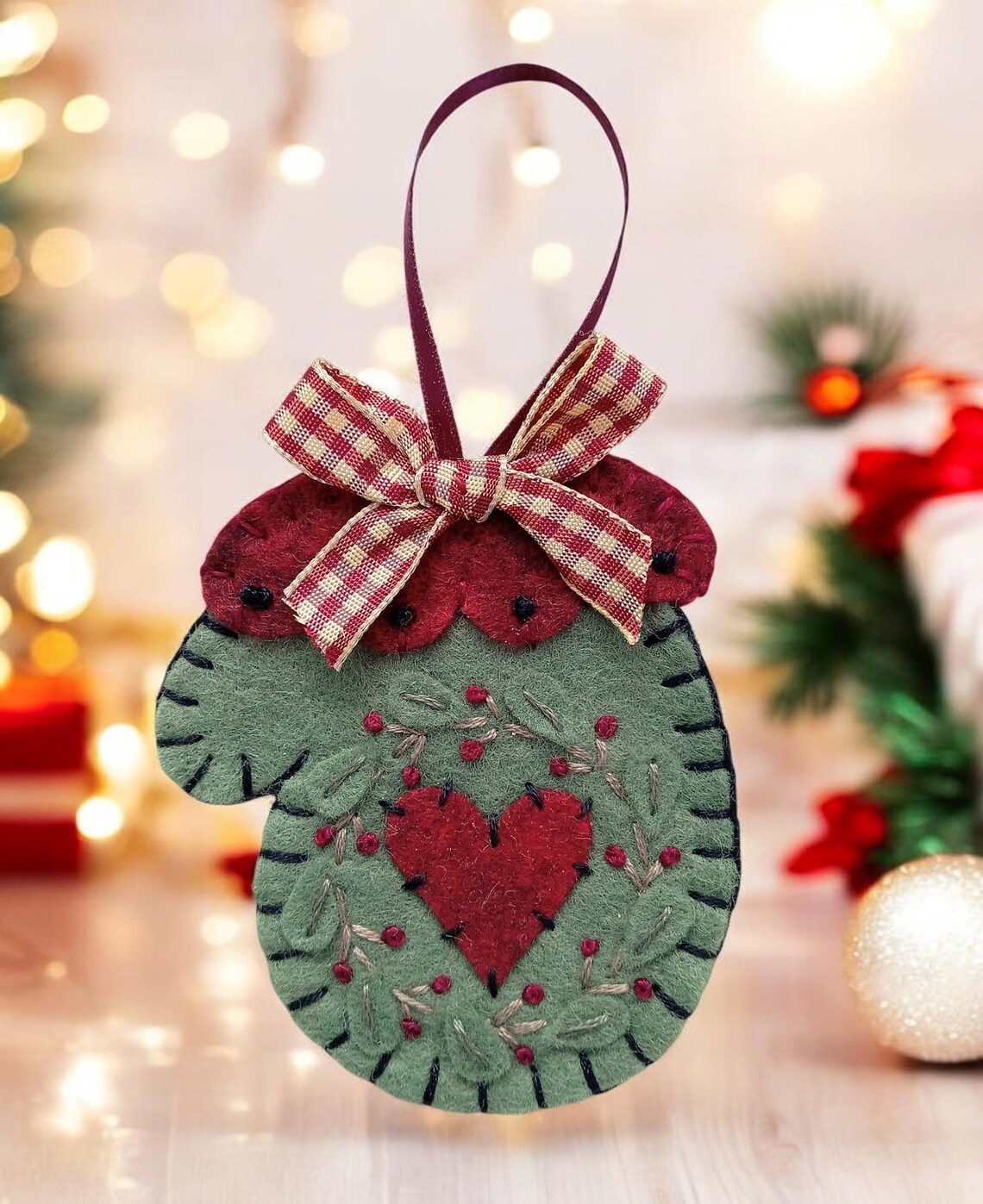 Pre-cut Wool Blend Felt Merry Mittens Ornament Kit - Penny Lane ...