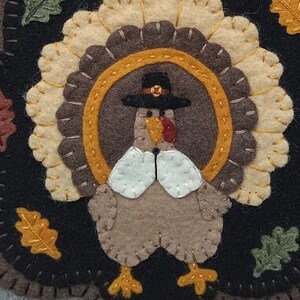 Pre-washed Wool Felt Penny Rug Kit - Simply Fall - Penny Lane ...