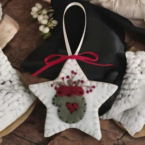 Christmas Stars Felt Ornament Kit Precut Wool Blend Felt Pieces - Etsy