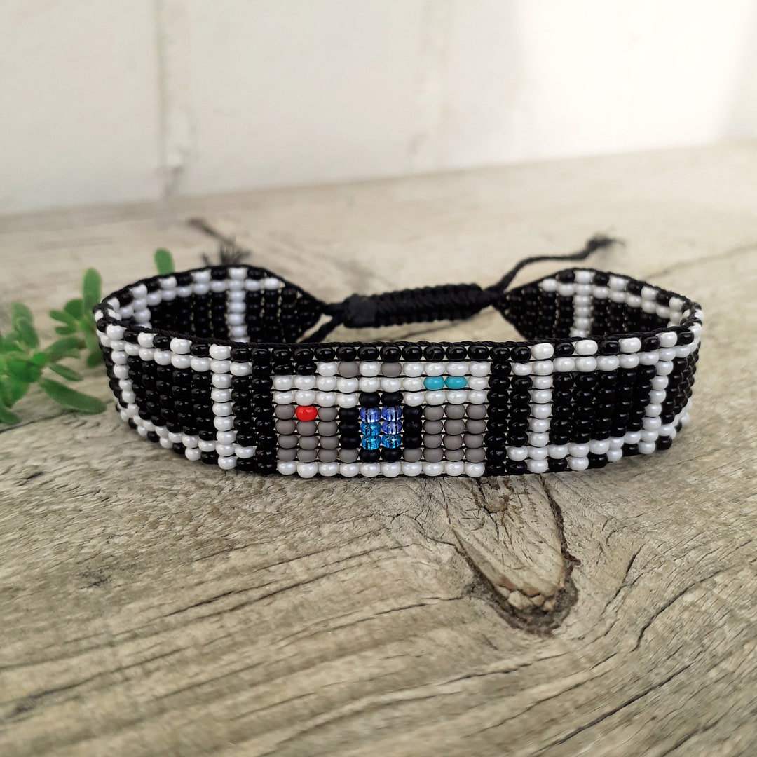 Seed Bead Bracelet With Camera, Gift for Photographer, Jewelry for ...