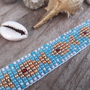 Beaded Bracelet With Gold Fish, Handwoven Loom Adjustable Wristband for ...