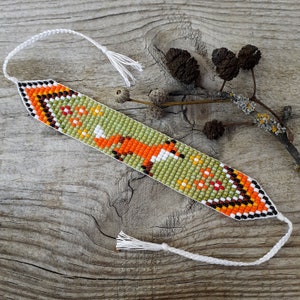 Fox Bracelet, Beaded Bracelet With Little Fox and Tiny Flowers, Hand ...