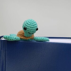 Crochet Sea Turtle Unique Bookmark - Etsy