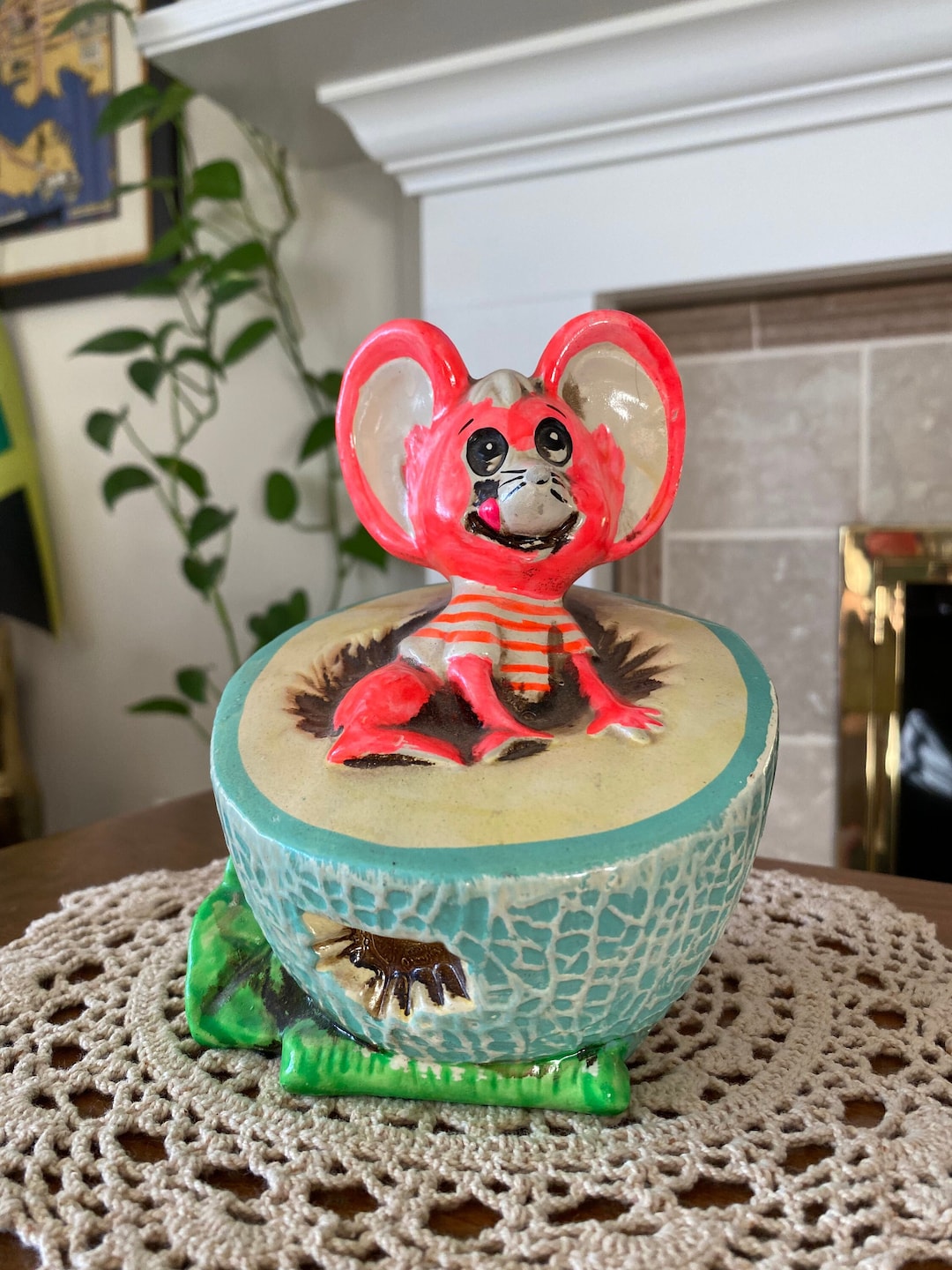 Vintage Holiday Fair Mouse in Melon Bank // Kitsch Neon Mod Chalkware ...