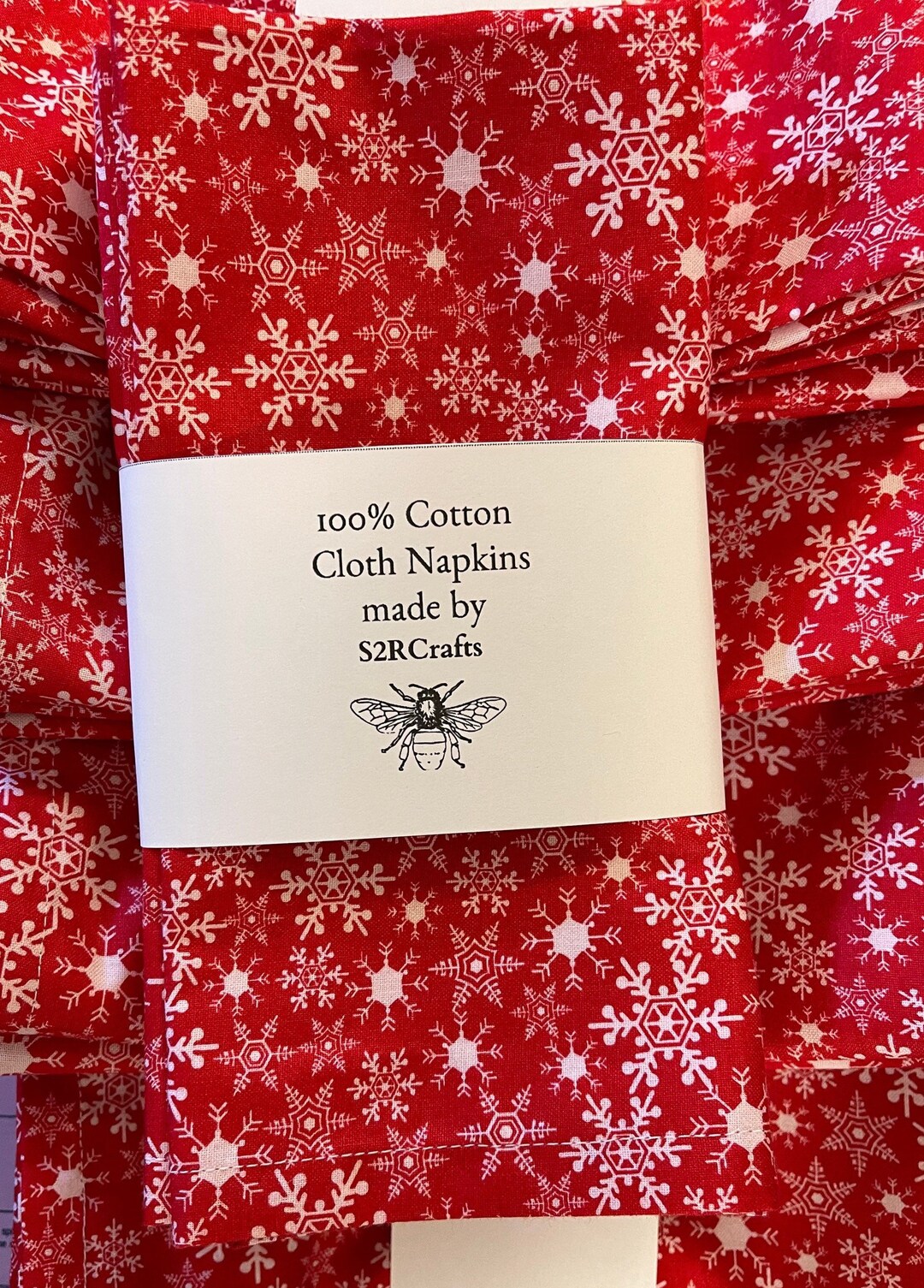 Holiday Snowflakes on Red, 100% Cotton Cloth Napkin, Secret Santa ...