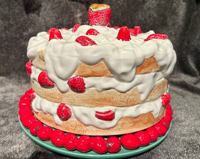 Strawberry Shortcake Dish, Painted Strawberry Cake Dome Set, Strawberry ...